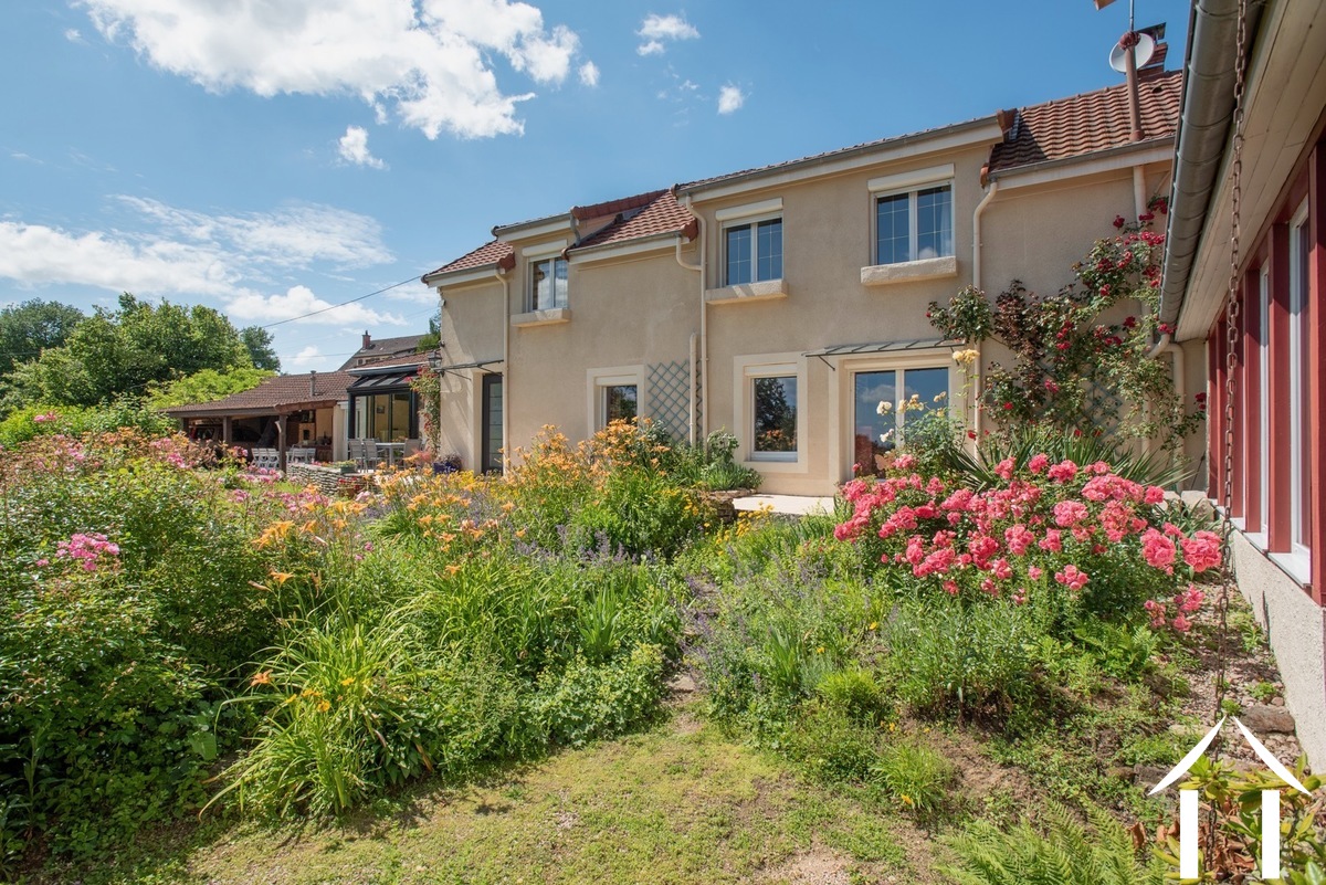 House for sale saint firmin, burgundy, PM5174D