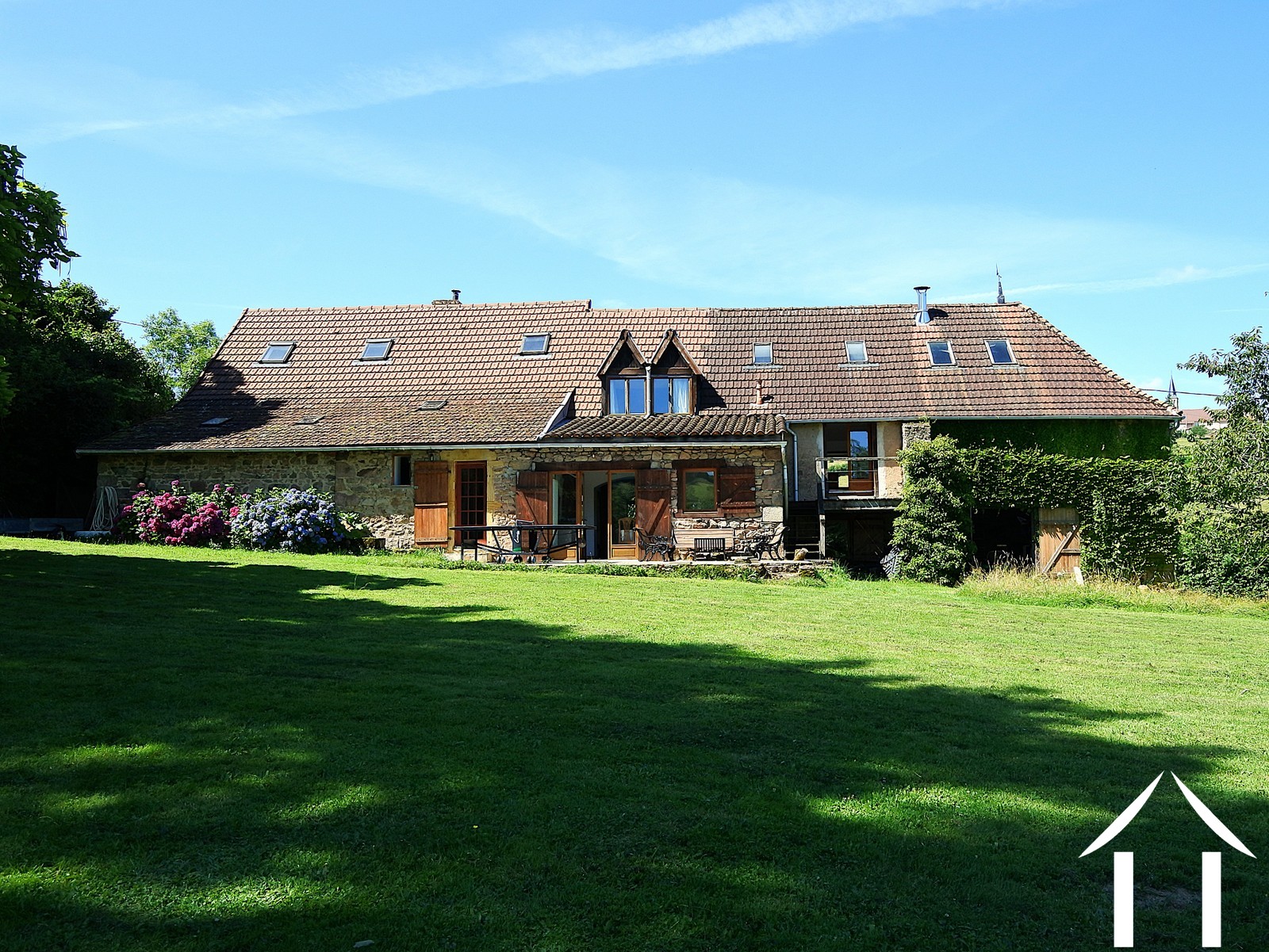 House for sale montmelard, burgundy, JDP5589S